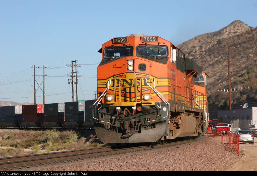 BNSF 7699